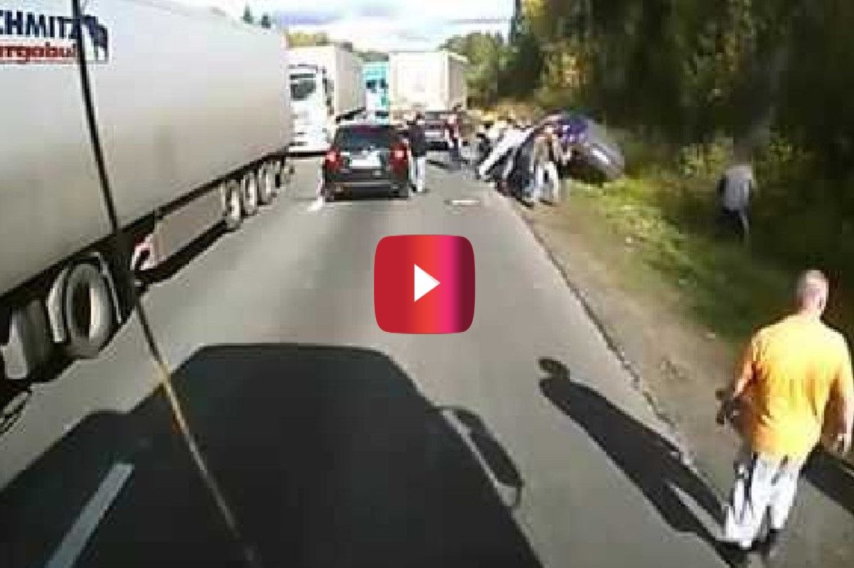 Truckers Fight Back Against Highway Bandits, and It Was All Caught on ...