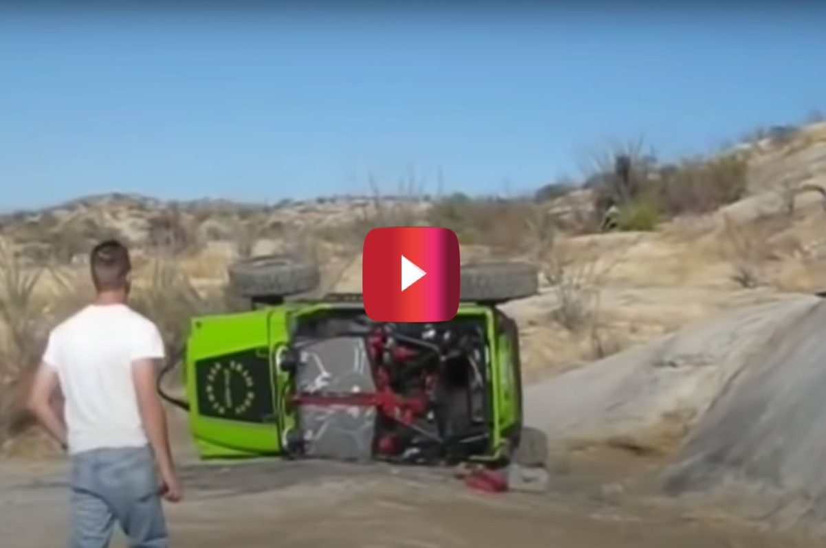 Jeep Passenger Makes a Smart Move to Avoid Massive Off-Roading Fail ...