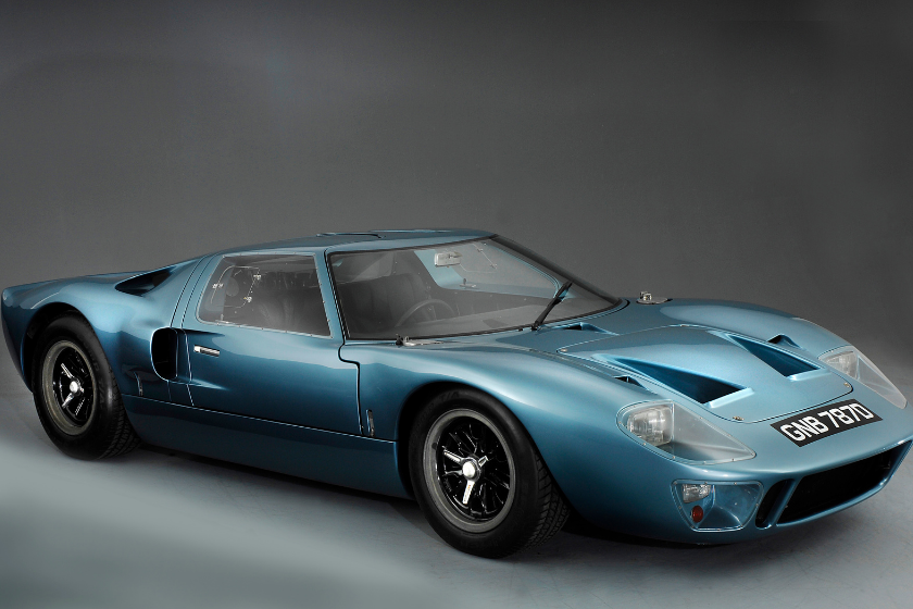 16 Cars of the 1960s That Revolutionized Automotive Culture - alt_driver