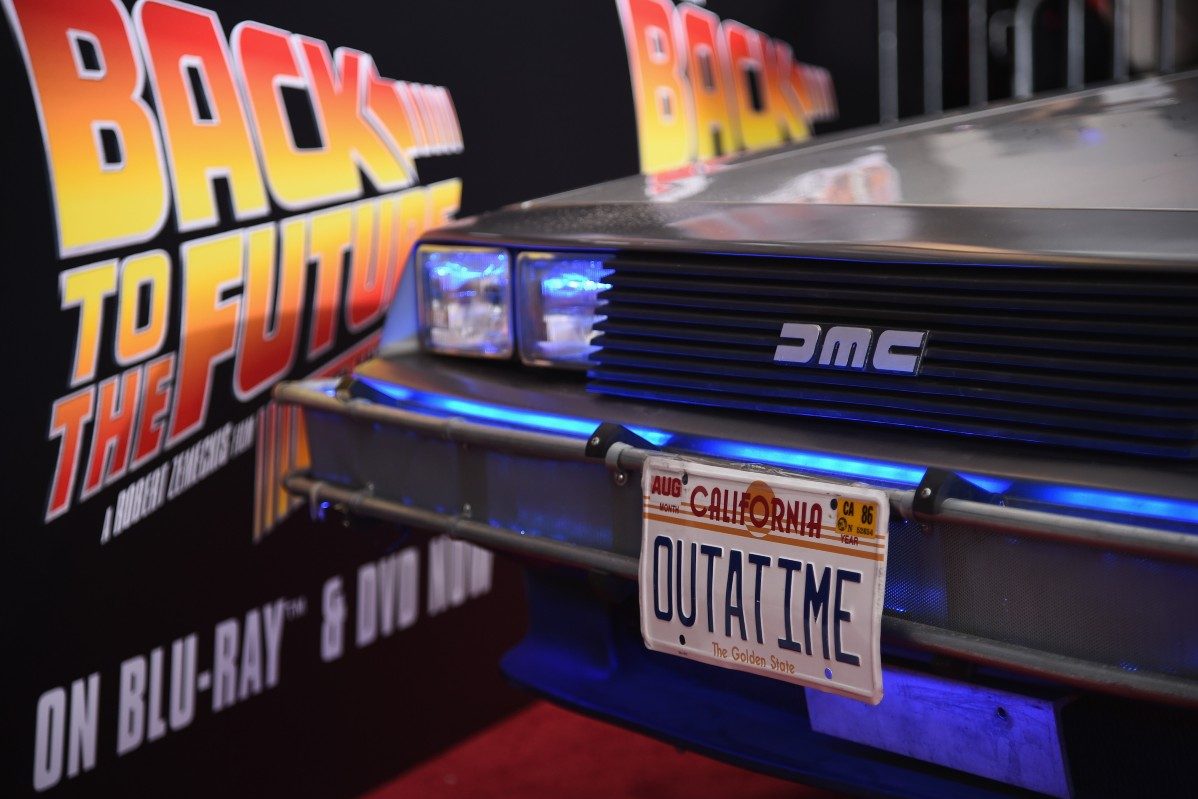 Everything You Need to Know About the DeLorean Time Machine From "Back ...