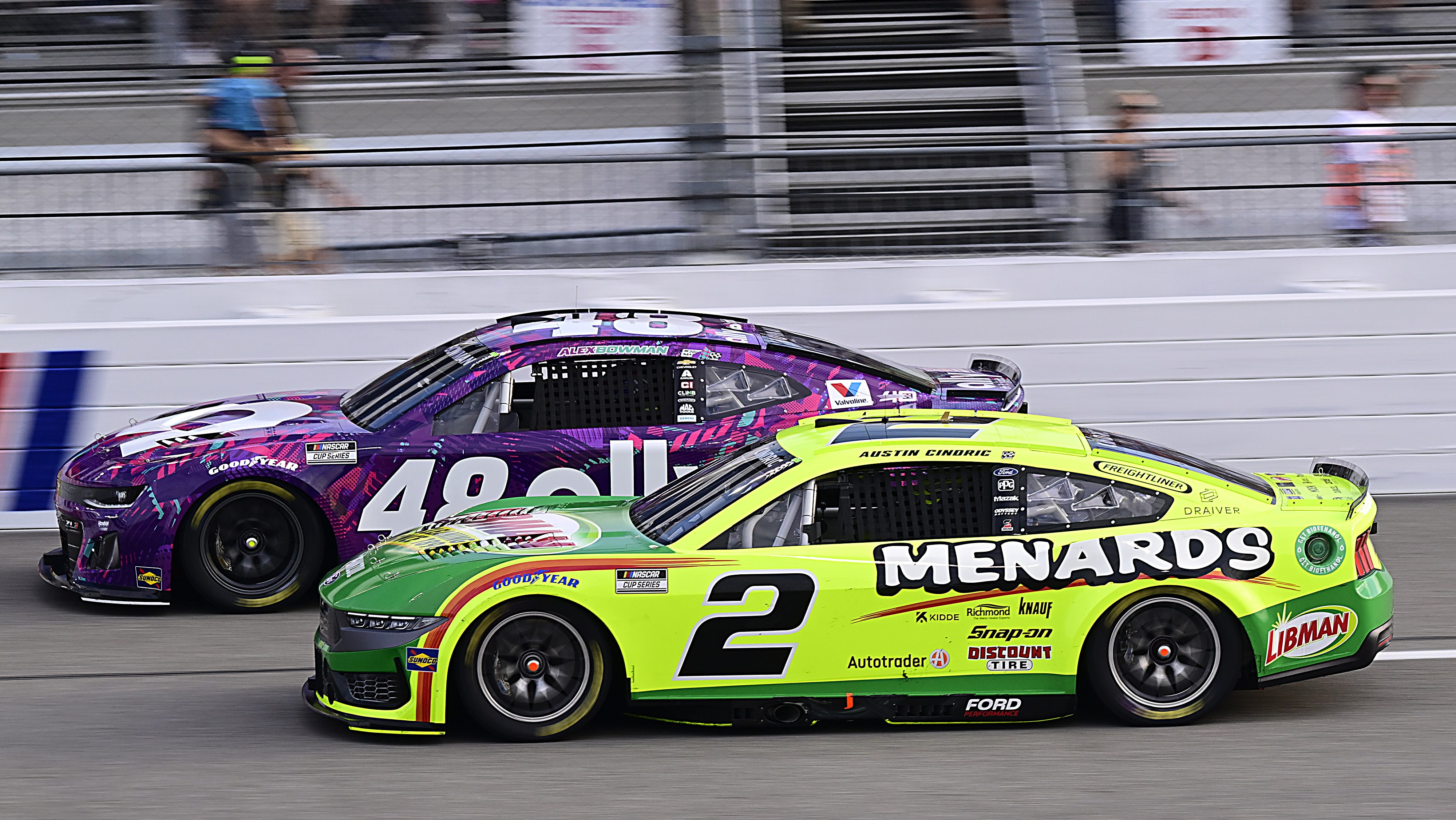 Bowman, Cindric capitalize amid pressure-filled playoffs - alt_driver