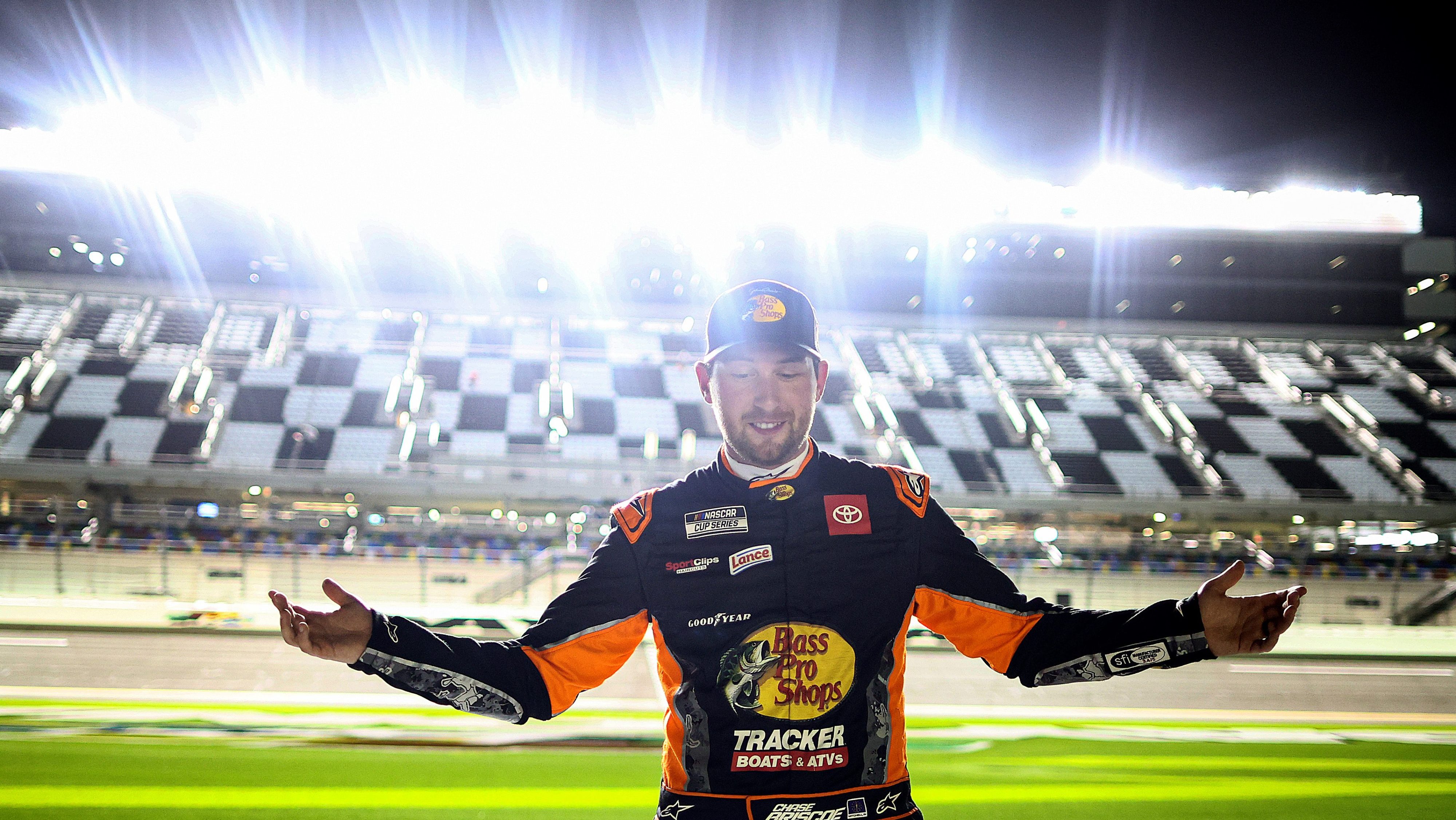 Chase Briscoe wins Toyota's first-ever Daytona 500 pole - alt_driver