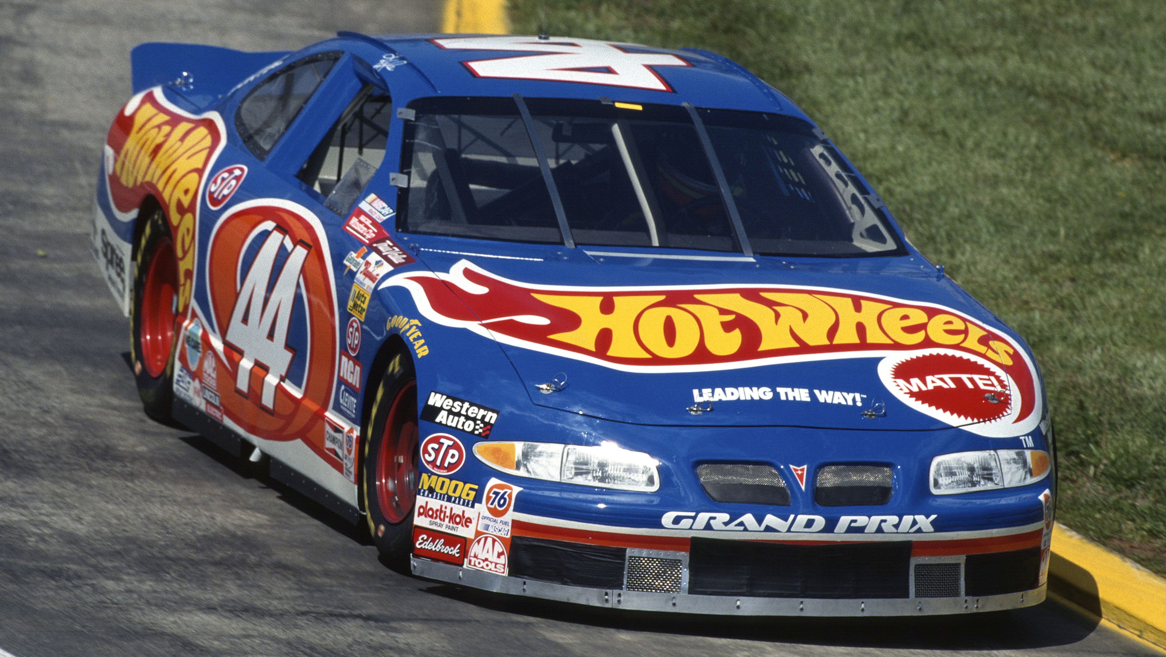 Former Kyle Petty car taking on Pikes Peak Hill Climb - alt_driver